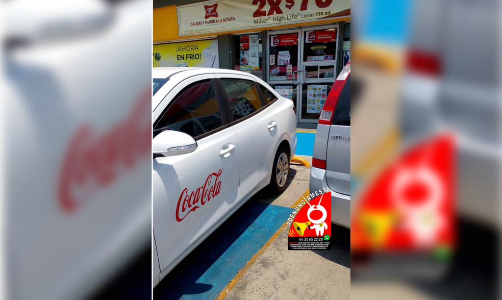 #Denúnciamesta Un auto de Coca-Cola está usando el área de ...